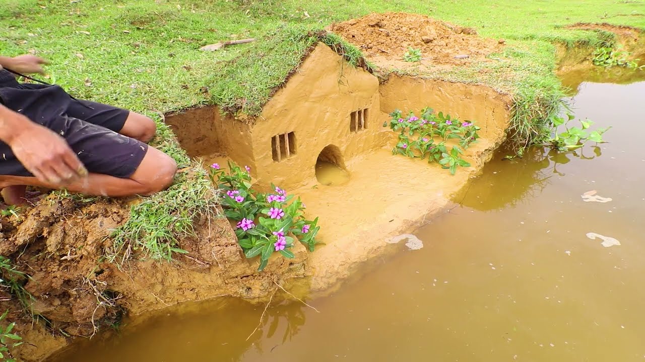 Dig hole Build Underground House Fish trap - The most beautiful ...