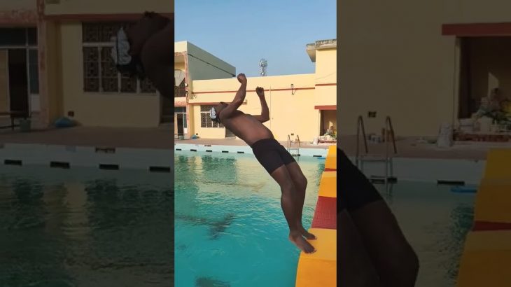 360° Flip into Swimming Pool - Swimming tips for beginners, How to Jump ...